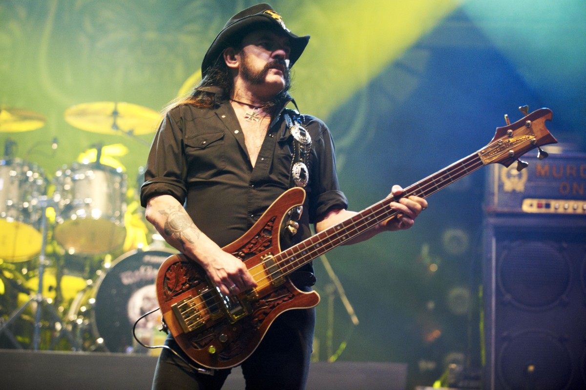 Metal icon Lemmy Kilmister honored by Motorhead on 10th anniversary of ...