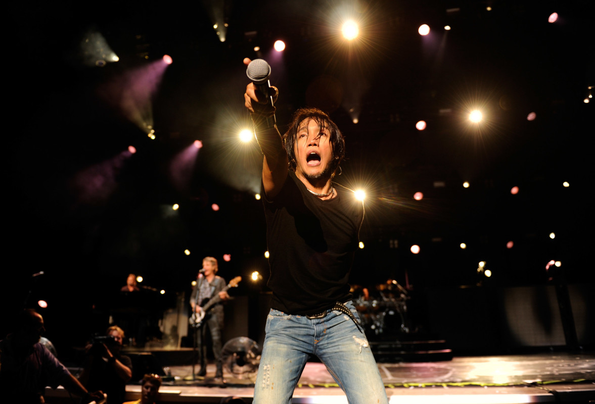 '80s rock icons and other legends are booking 2026 tours