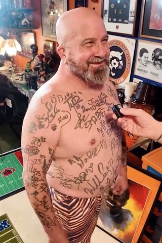 'Craziest' Chicago Bears fan shows off 157 tattoos of players' and ...