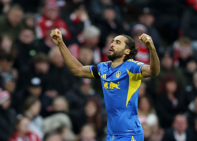 Soccer-from injury woes to goal machine, Calvert-Lewin charts stunning ...