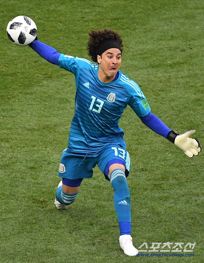 Son Heung-min opens his mouth and is flustered. Look at how good our ...