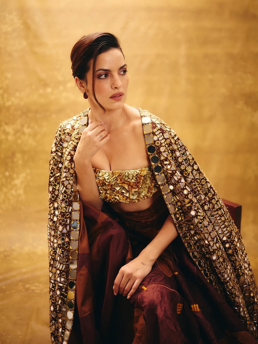 Natasa Stankovic brings celestial drama in AJSK rustic brown lehenga ...