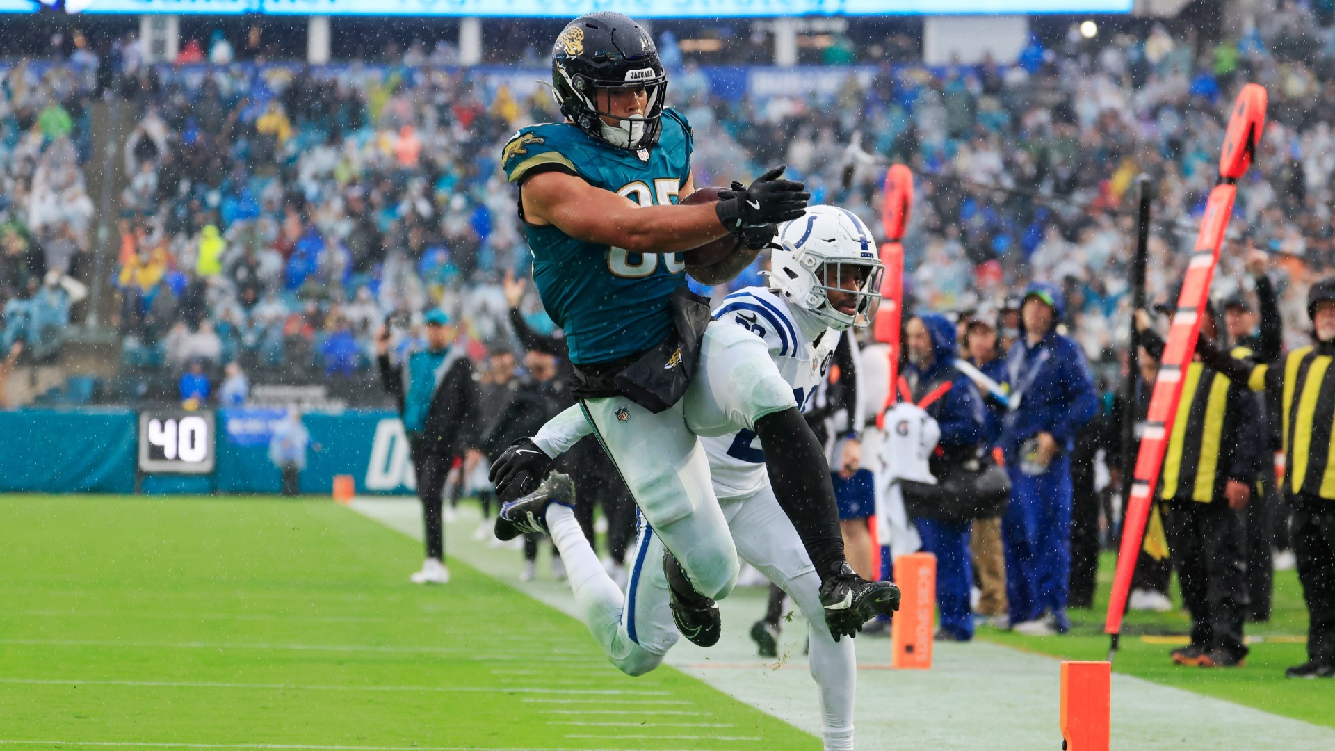 Fantasy football insights: Waller, Hill & Strange analysis