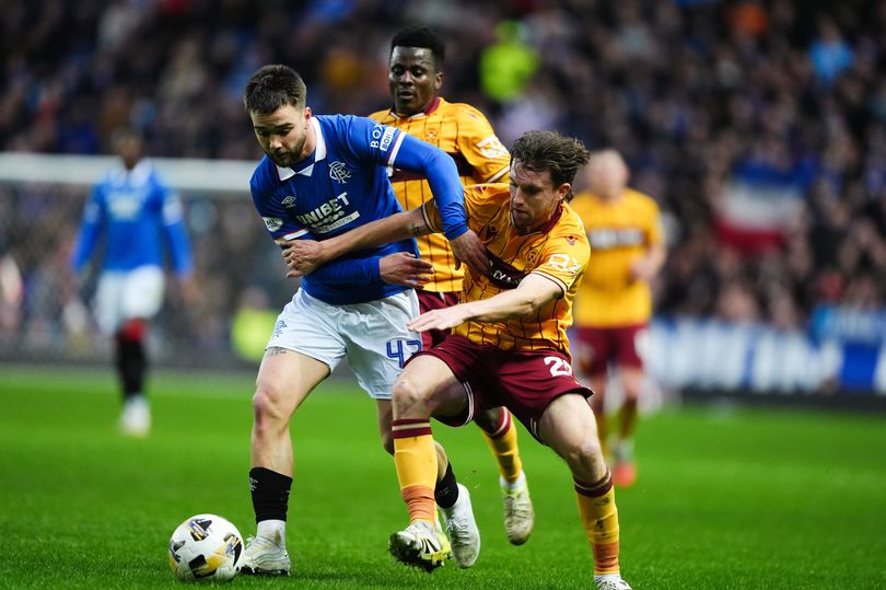 8 Rangers transfer headlines as firing midfielder 'targeted' plus ...