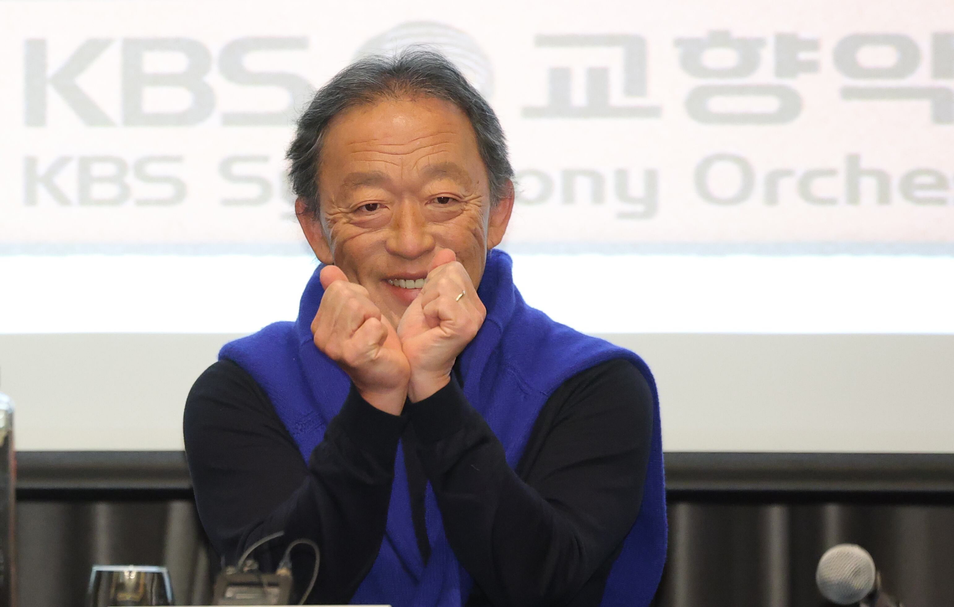 Conductor Jung Myung-hun returns to KBS Symphony Orchestra at 72