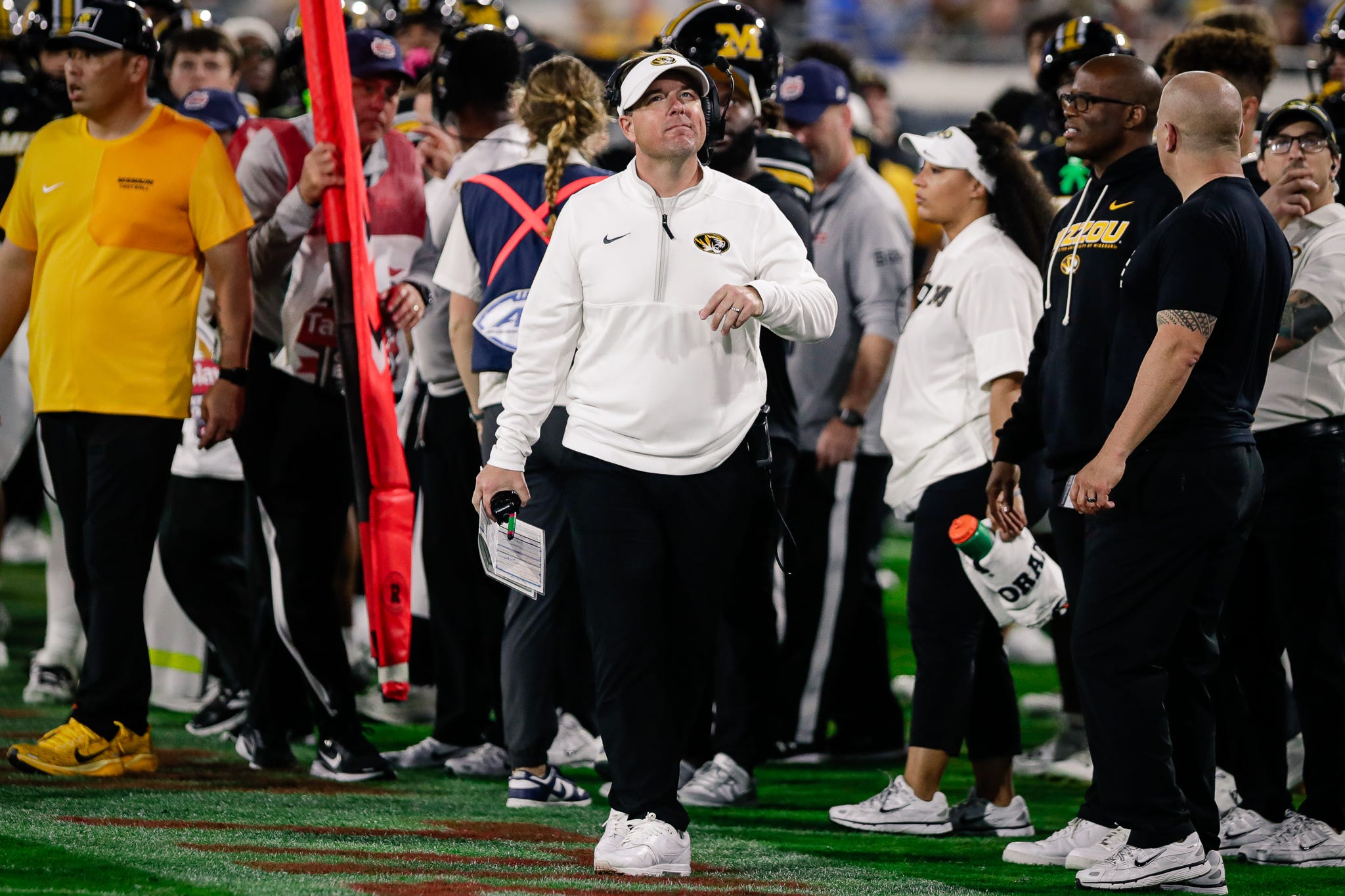 Missouri football adds ACC freshman edge rusher, FCS punter in portal