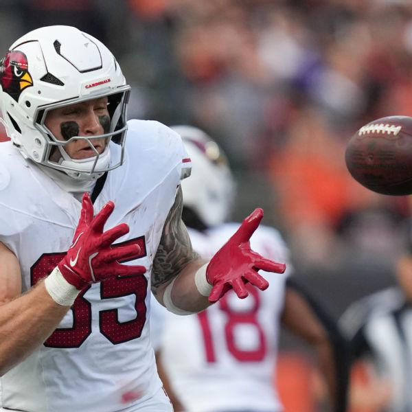Cardinals' Trey McBride snags 117th catch, setting TE record