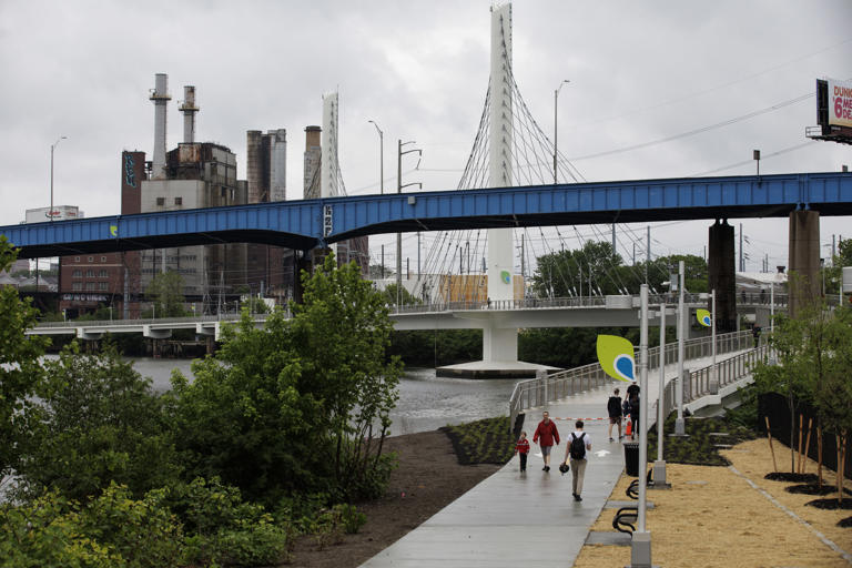 Schuylkill River Trail, transit shelters to get upgrades from Shapiro ...