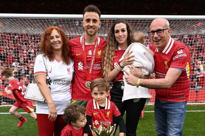 Diogo Jota's parents break down in tears after heartfelt tribute