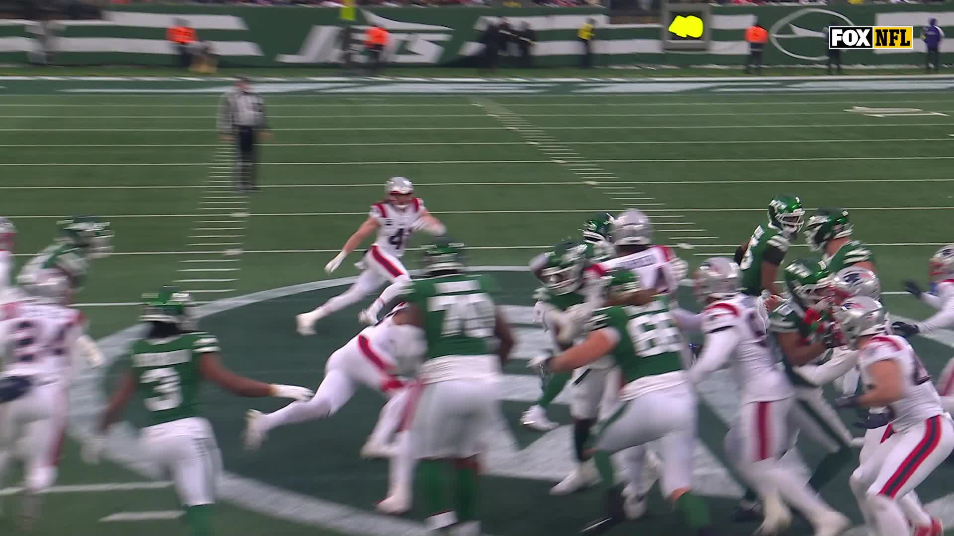 Can't-miss play: Breece Lightning! Hall races past Pats for 59-yard TD dash