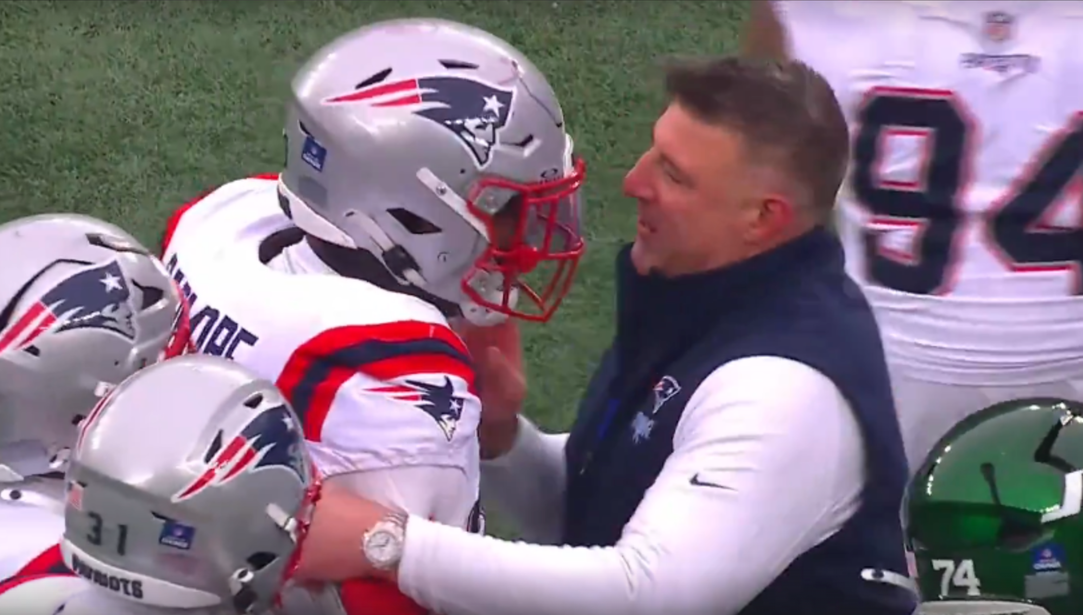 Mike Vrabel, Christian Barmore explain heated exchange during Jets game
