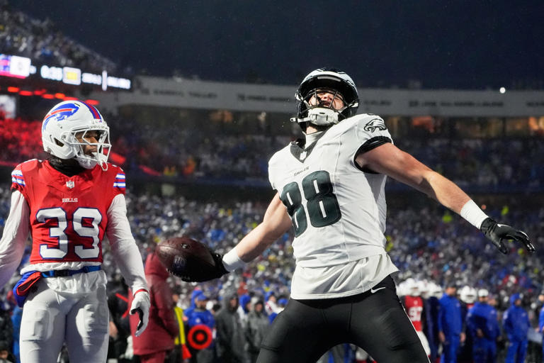 Buffalo loses by going for win instead of OT. Bills vs. Eagles score ...