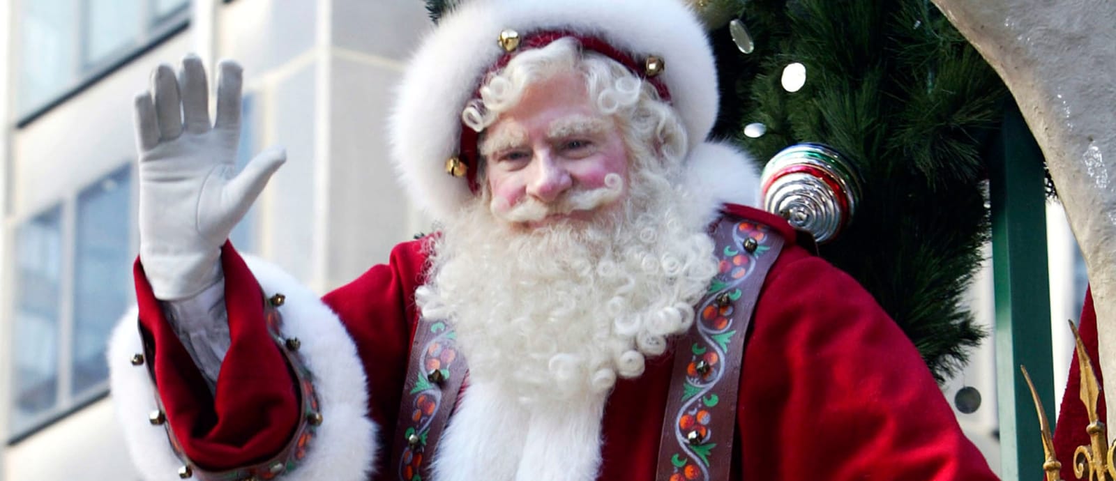 New poll reveals which politicians Democrats prefer over Santa Claus