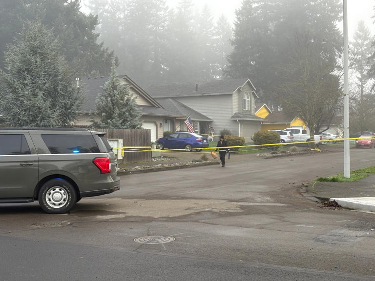 Man shot, killed by officers in Vancouver; police say he pointed gun at ...