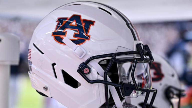 Auburn scoops up former blue chip Michigan commit