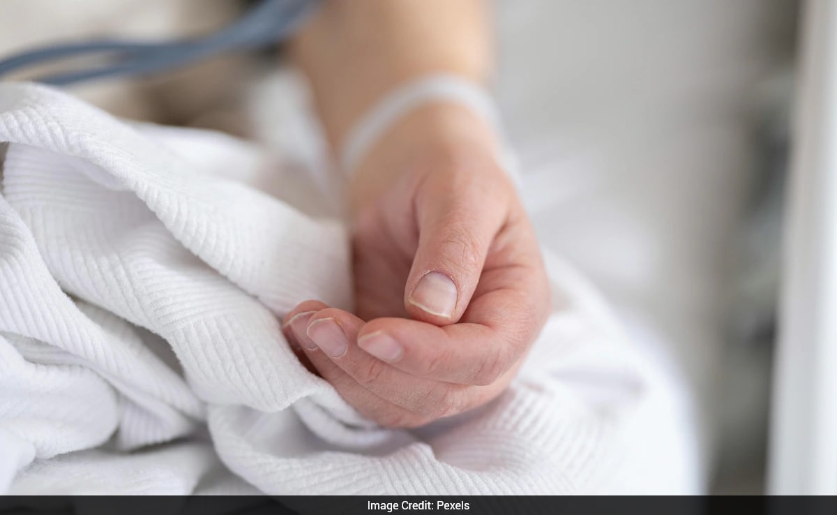Paralysed Chinese man builds smart farm using just one finger and one ...