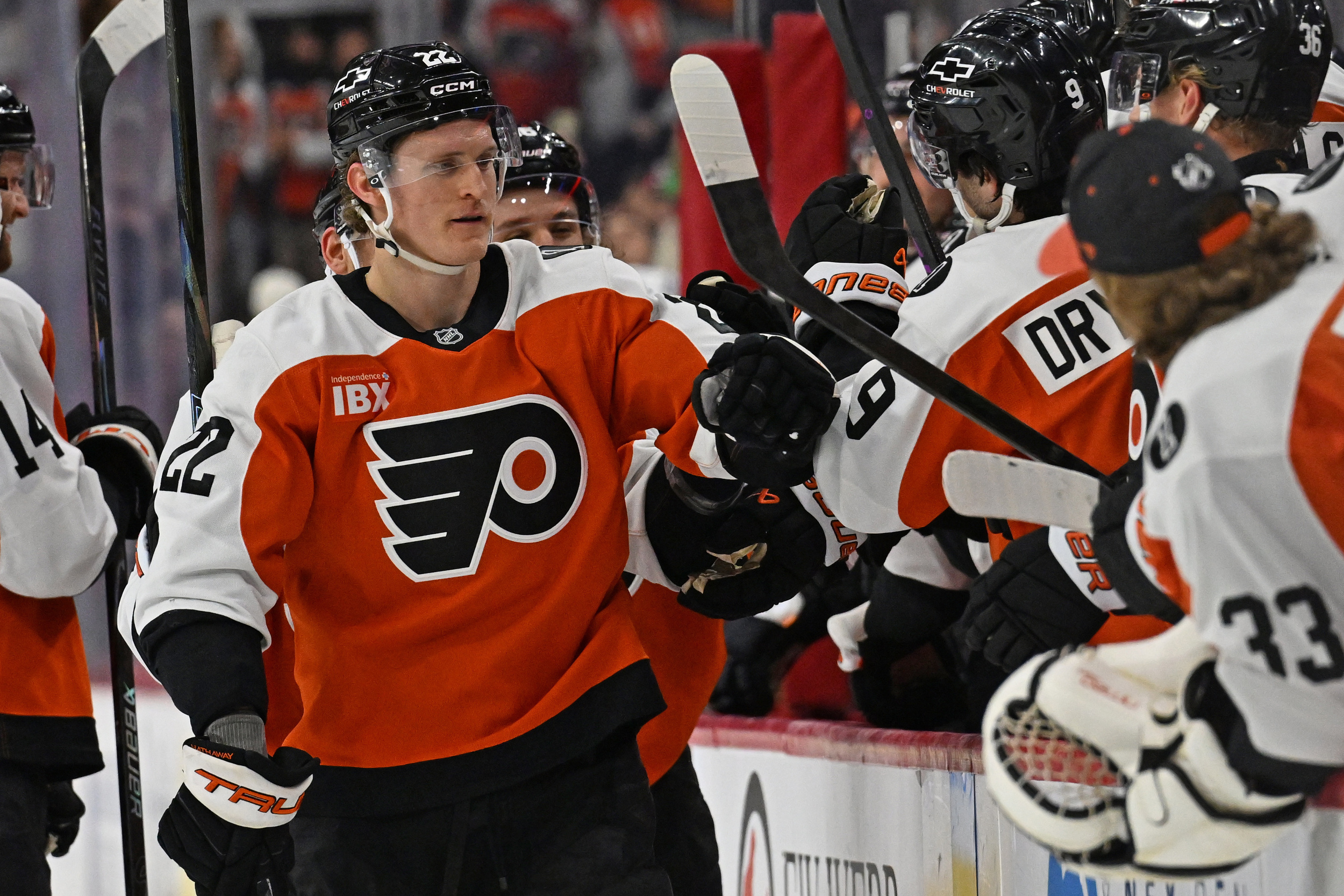 Philadelphia Flyers, Christian Dvorak discussing extension