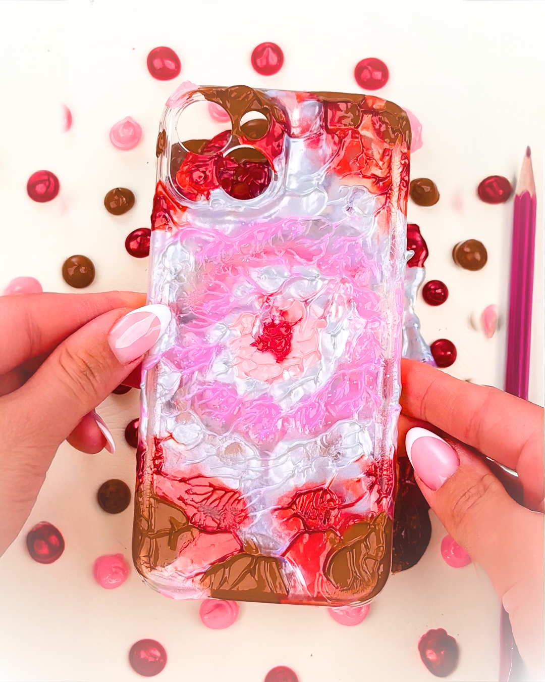Colorful vibes only with this case 🌈 ️