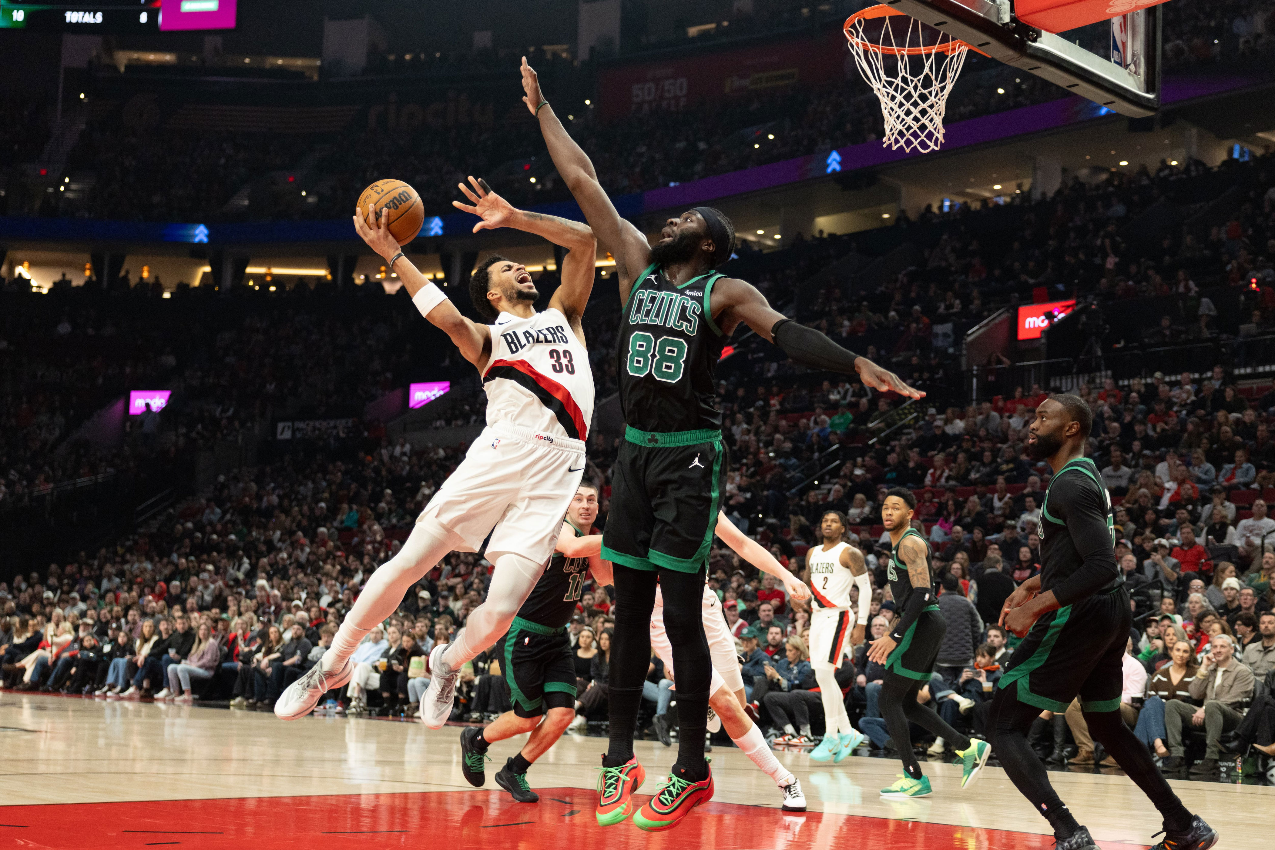 Sharpe scores 26 as Blazers beat Celtics 114-108