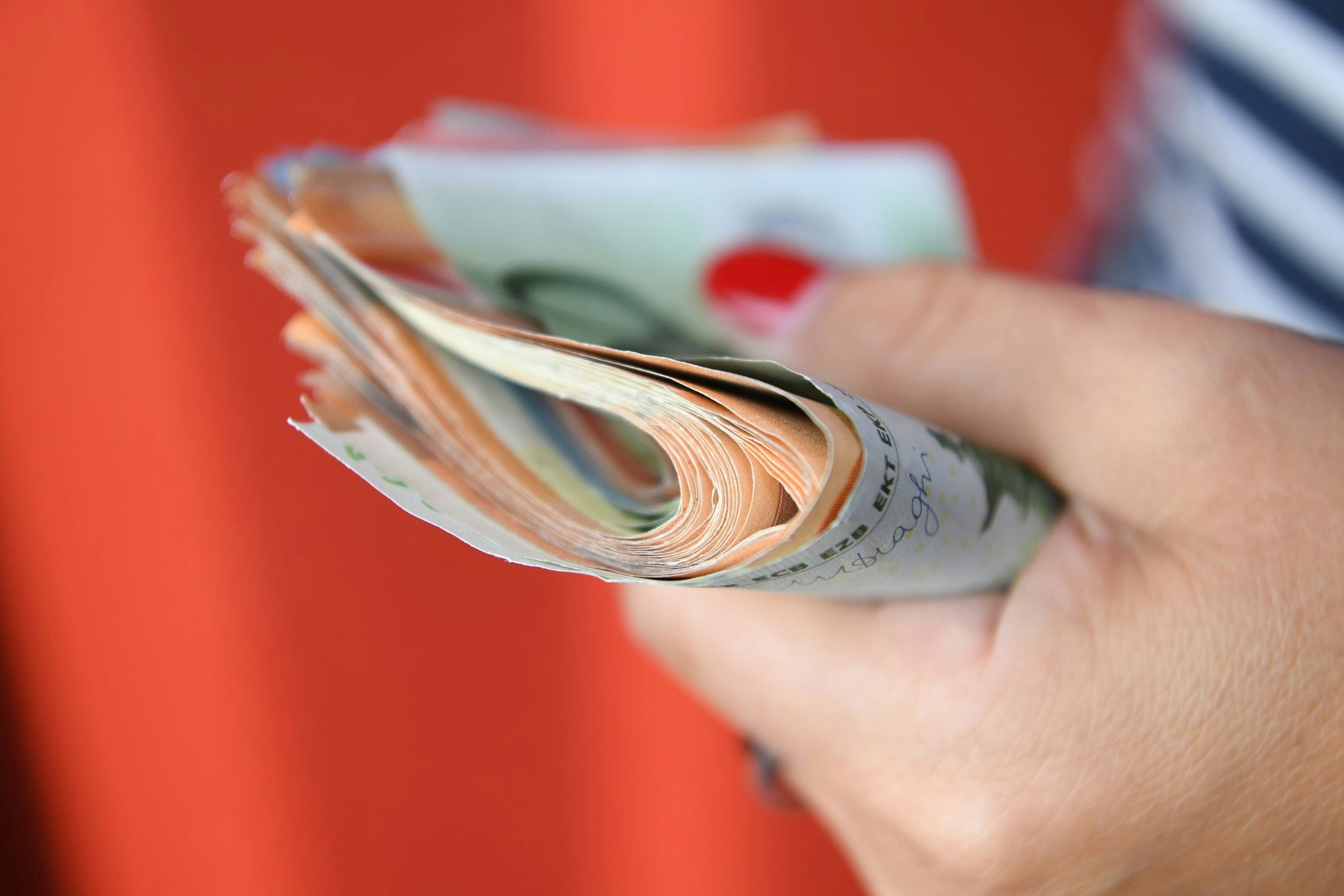 Kleine Beträge, große Wirkung: Sparen mit Spaßfaktor: Diese 7 Methoden ...