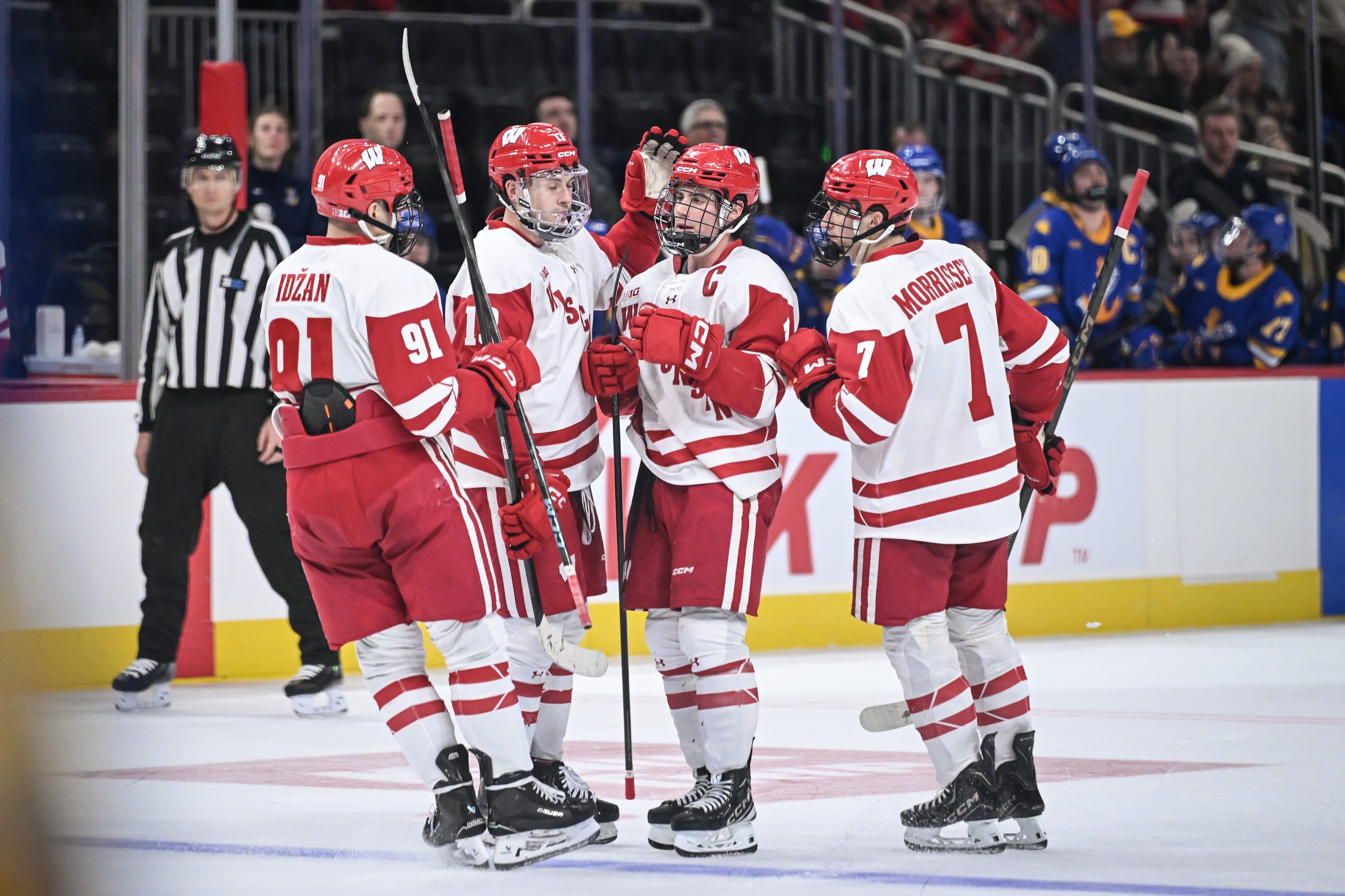 Youngsters push Wisconsin back into Kwik Trip Holiday Face-Off title game