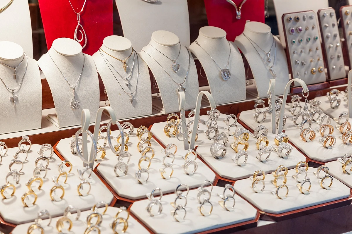 More UAE shoppers turn to diamond jewellery as gold hits record high prices