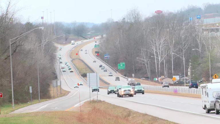 Drivers hitting the roads for holiday travel