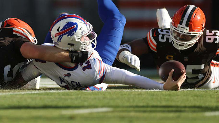Josh Allen postgame details after Bills' QB aggravates foot injury in ...