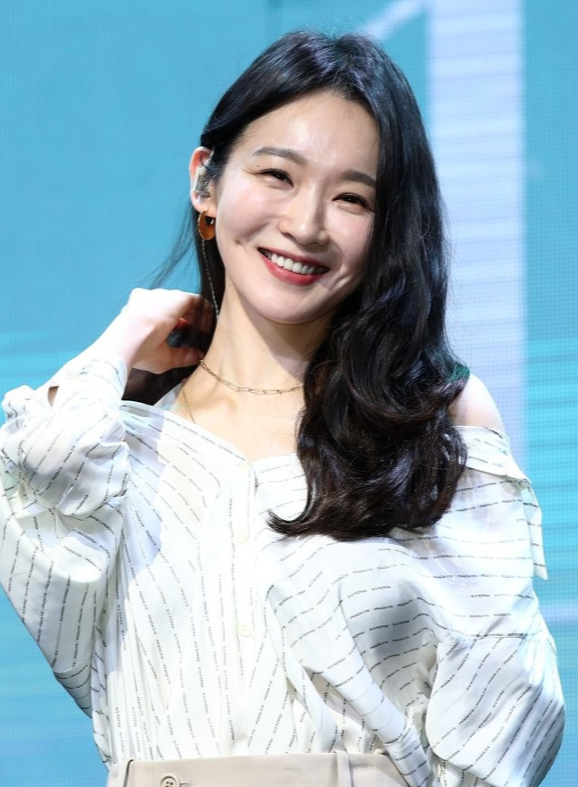 A voice in the vlog?…Kang Min-kyung, swiftly shuts down an out-of-the ...