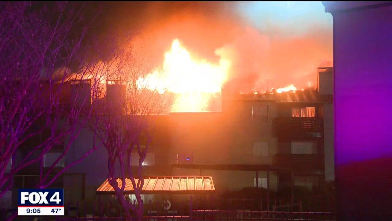 5 rescued in Dallas apartment fire, 2 hospitalized