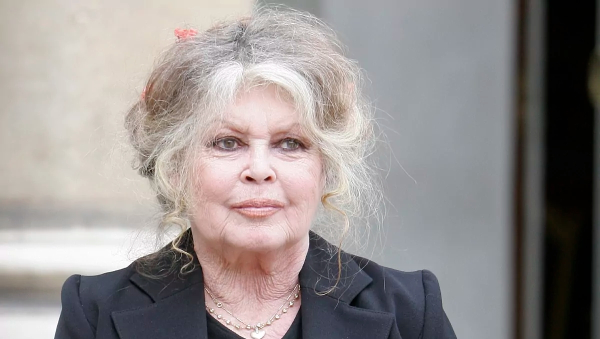 El último post de Brigitte Bardot en redes fue un llamado a ayudar a ...