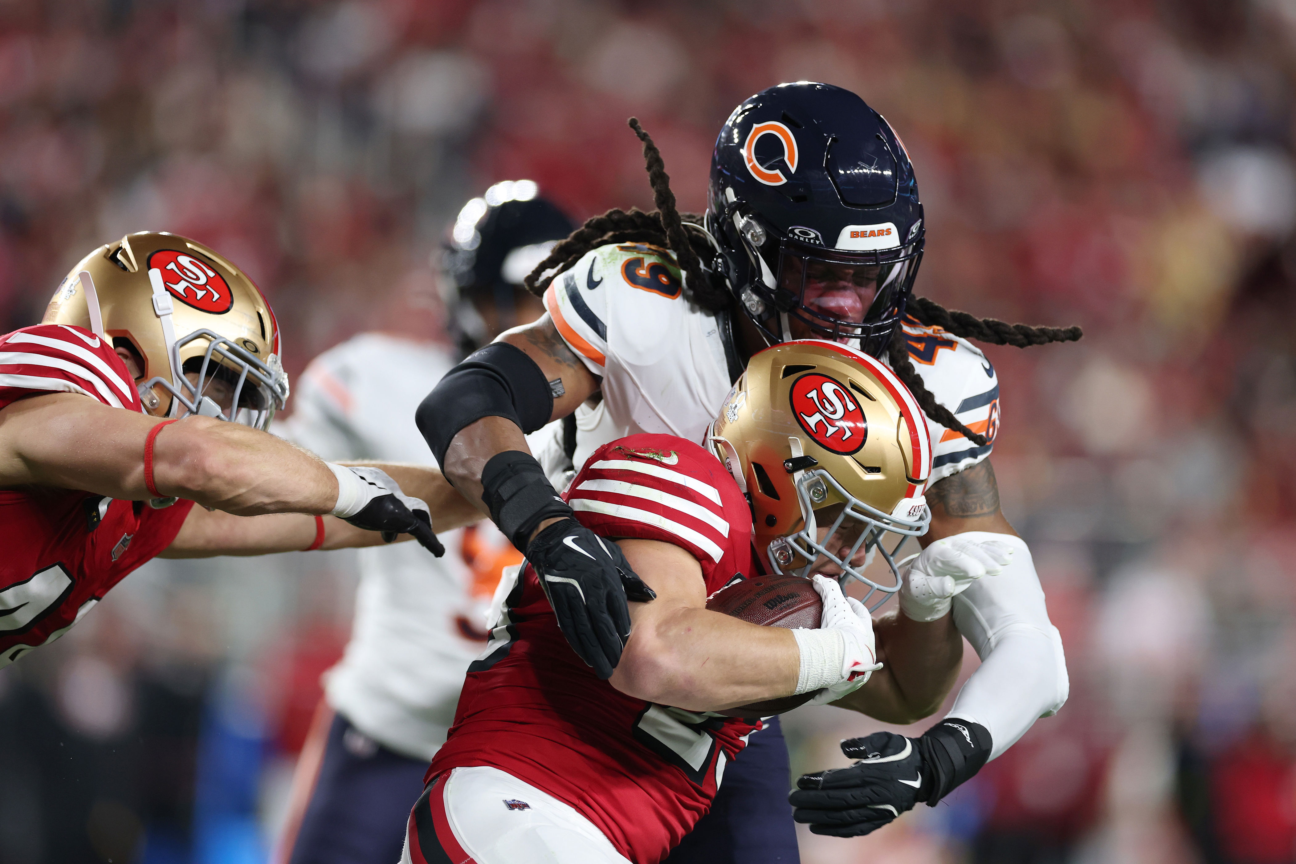Bears fall in attempt at last-second comeback against 49ers
