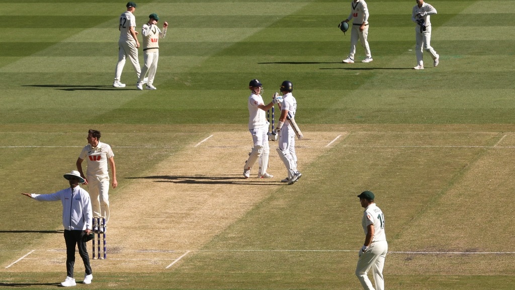 Sunil Gavaskar questions ICC's double standards: MCG pitch will be ...