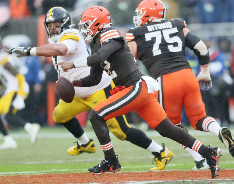 Shedeur Sanders takes another step towards Browns '26 QB job despite ...