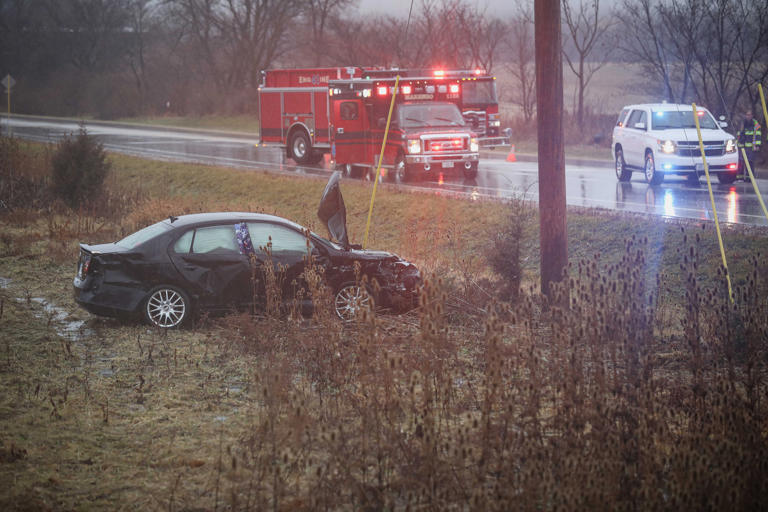 Five people injured in multi-vehicle crash in unincorporated Marengo