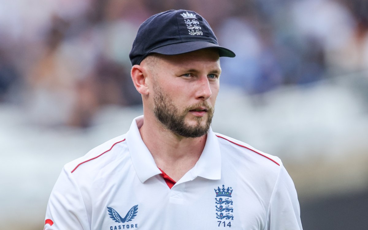 Ashes: Atkinson ruled out of SCG test with hamstring injury