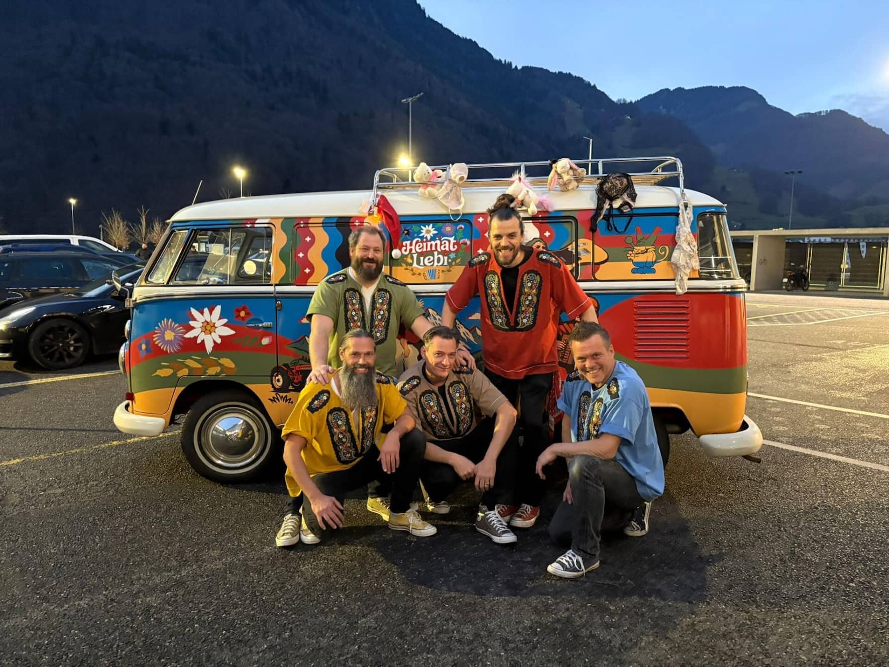 «Plötzlich hingen BHs am Band-Bus»