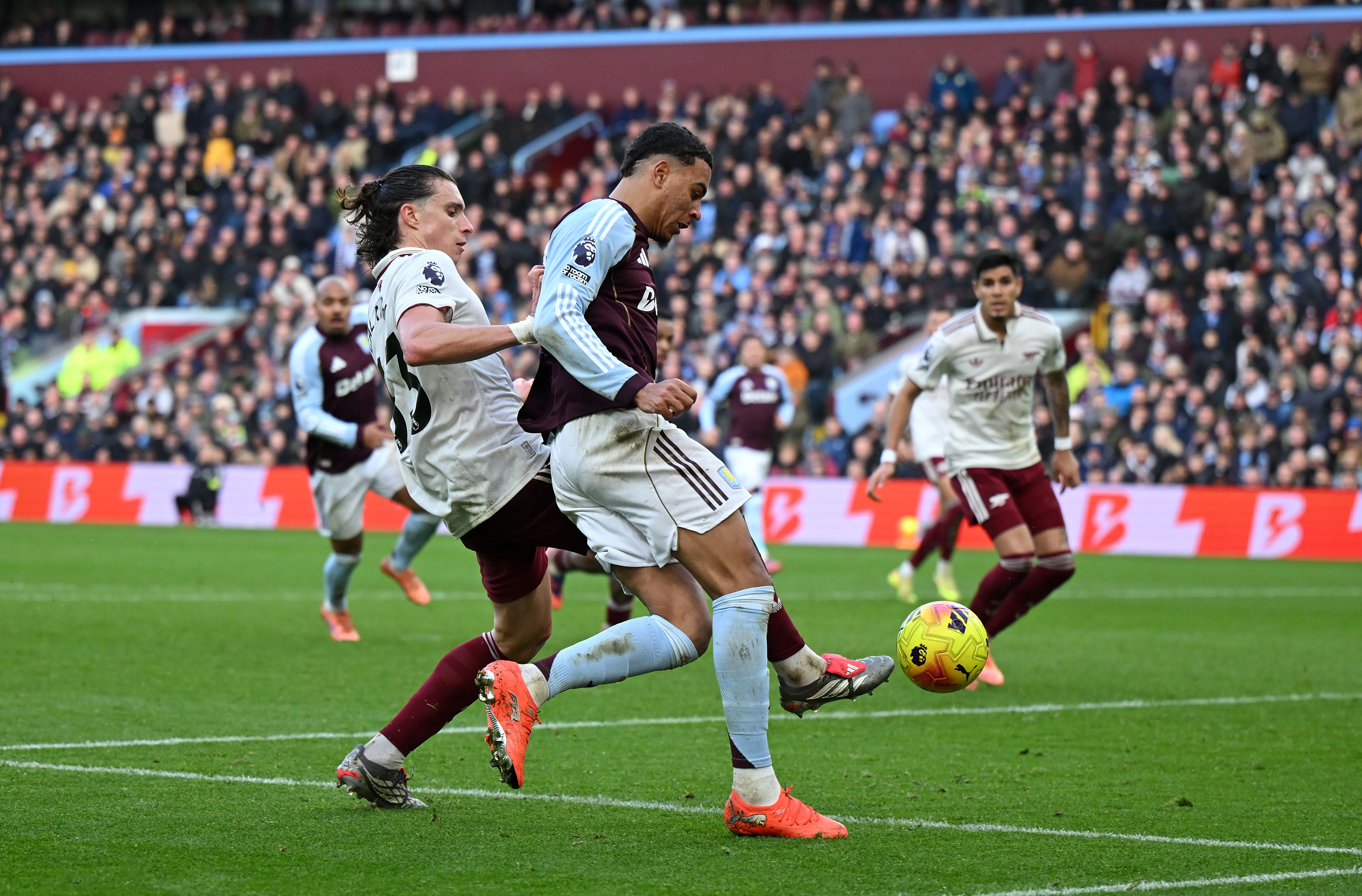 Arsenal vs Aston Villa injury news as 9 ruled out and 1 doubt for title ...