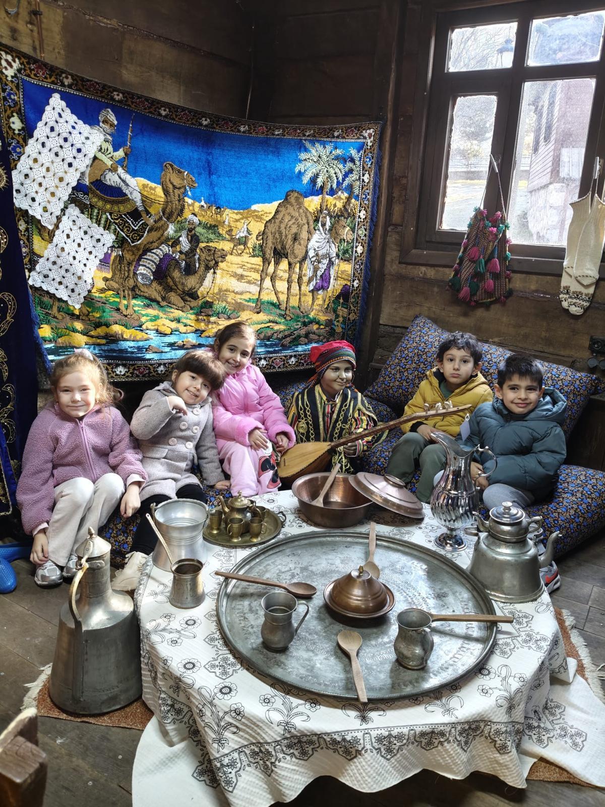 Köy hayatını dokun, dene, yaşa, öğren