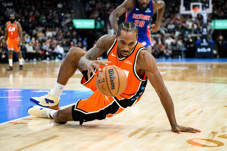 Kawhi Leonard scores career-best 55 points, ties Clippers' franchise record