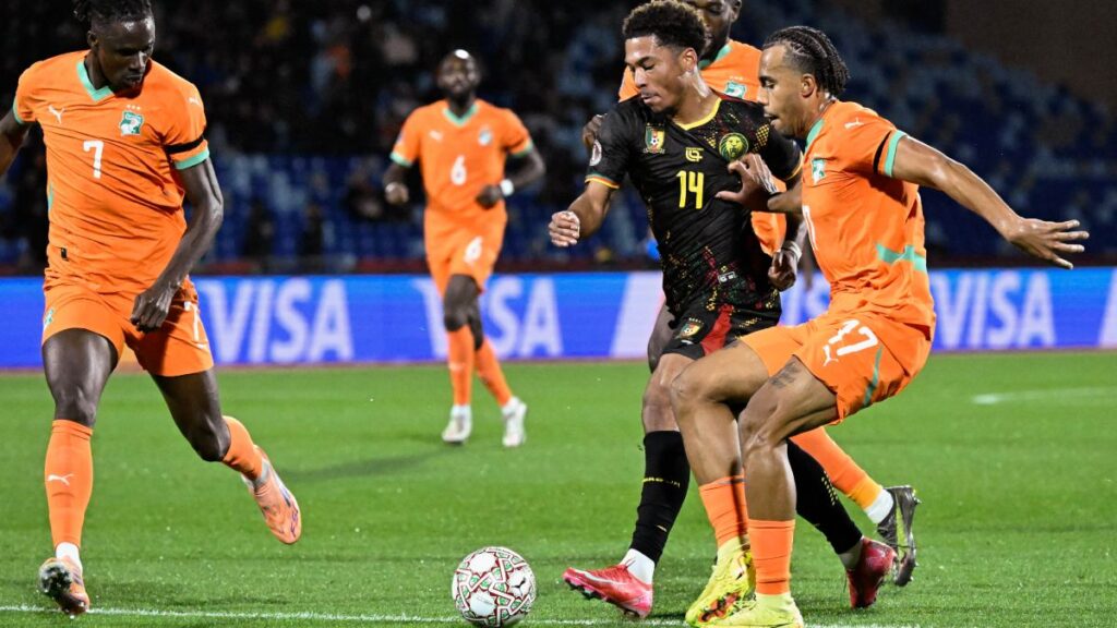 Costa de Marfil y Camerún empatan y aprietan la definición del Grupo F