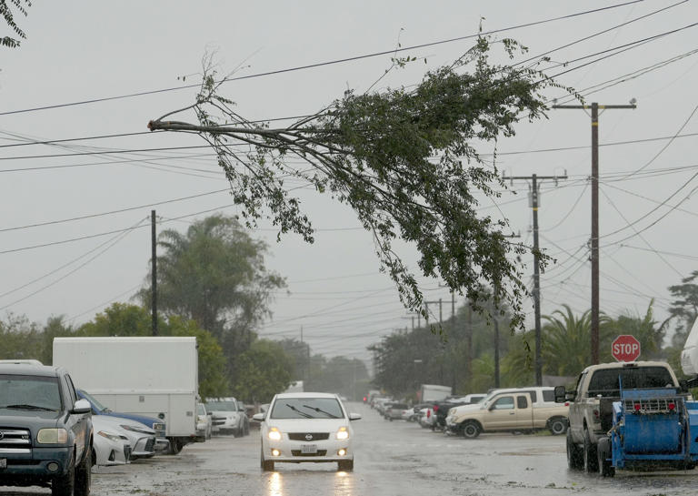 First in series of storms escorts New Year's Day in Ventura County