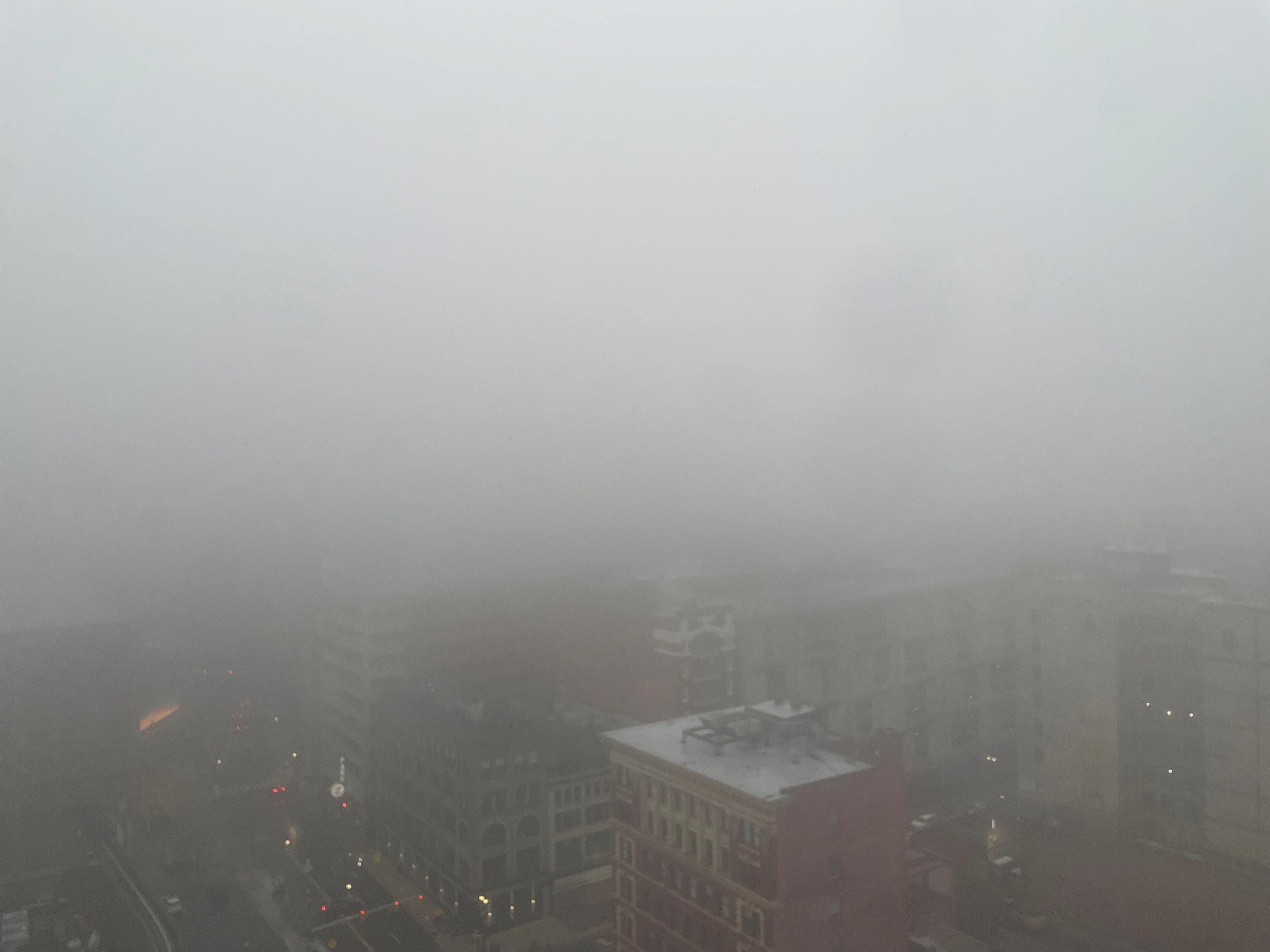 Low visibility prompts dense fog advisory in southeast Michigan