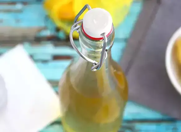 Hausgemachter Limoncello leicht gemacht