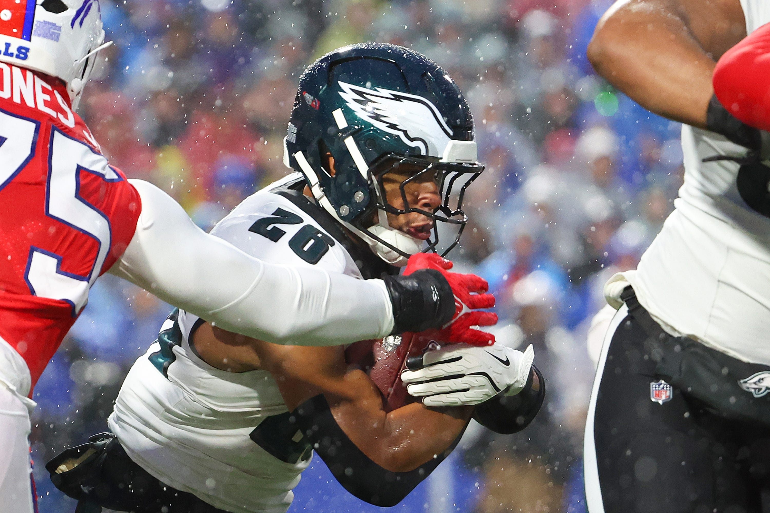 Eagles vs Bills live updates, score. Josh Allen stopped at 1 on 4th down