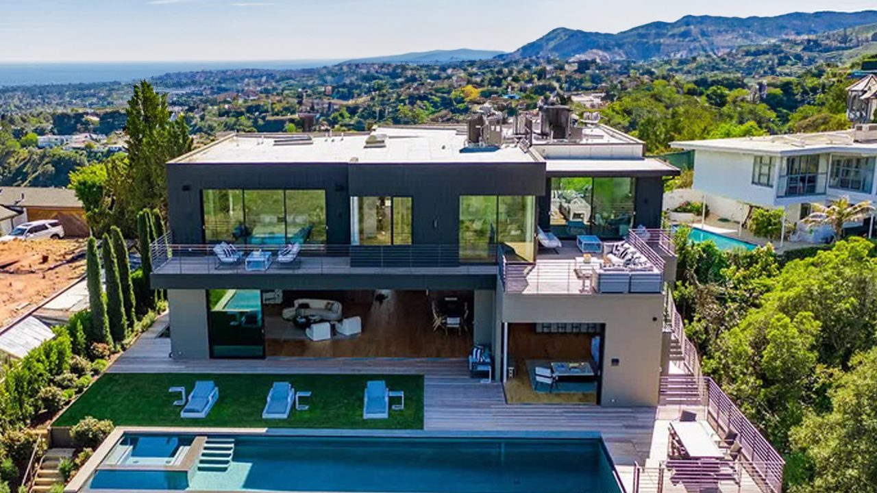 Inside a $12.5M Los Angeles modern mansion