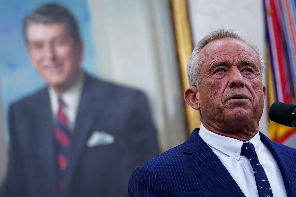 Health Secretary RFK Jr. suggests vitamins as US measles cases continue ...