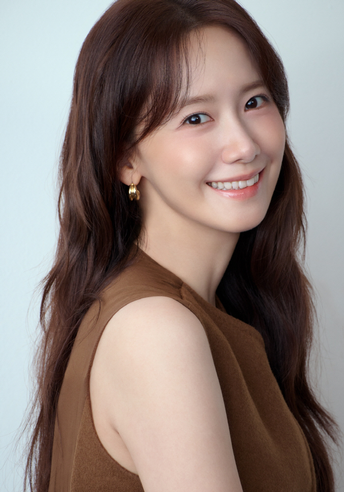 2025 is the year of Im Yoona. The tyrant's chef's box office, fan ...