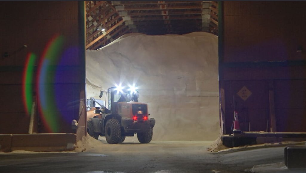 Freezing rain sends road crews out Sunday night to prep for icy roads