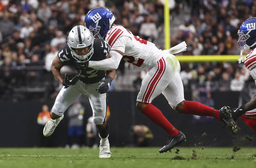 Raiders score vs Giants live updates: Giants 27, Raiders 10, third quarter